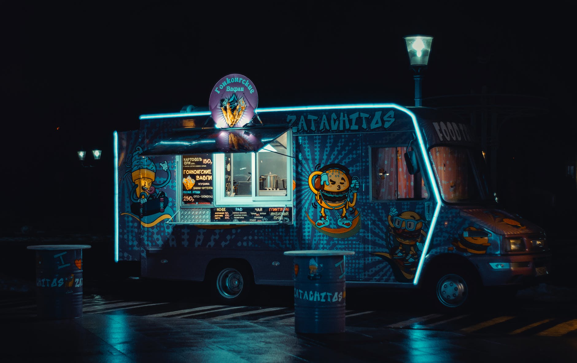 Create A Memorable Food Service Brand With A Vehicle Wrap - DPrint